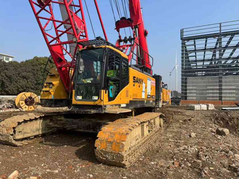 MechLink SANY SCC550A grúa sobre orugas — su solución de elevación pesada Ideal
