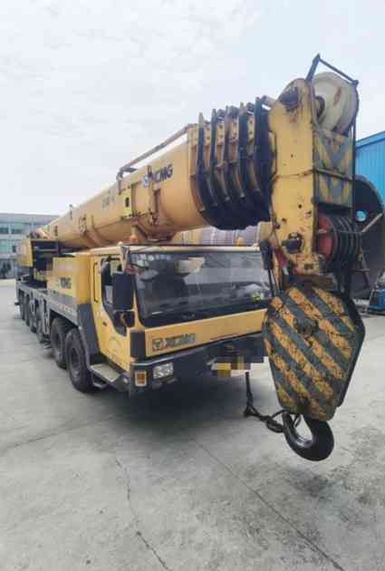 2008 XCMG XZJ5559 JQZ130K 130t Truck Crane