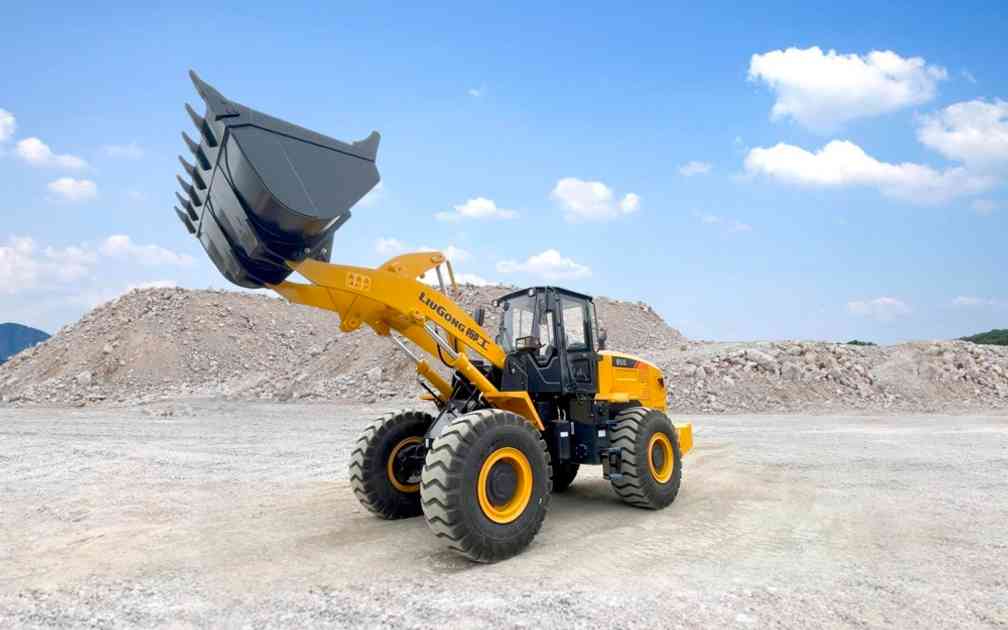 Wheel Loader Vs Backhoe: Know the Differences & Suitability | MechLink