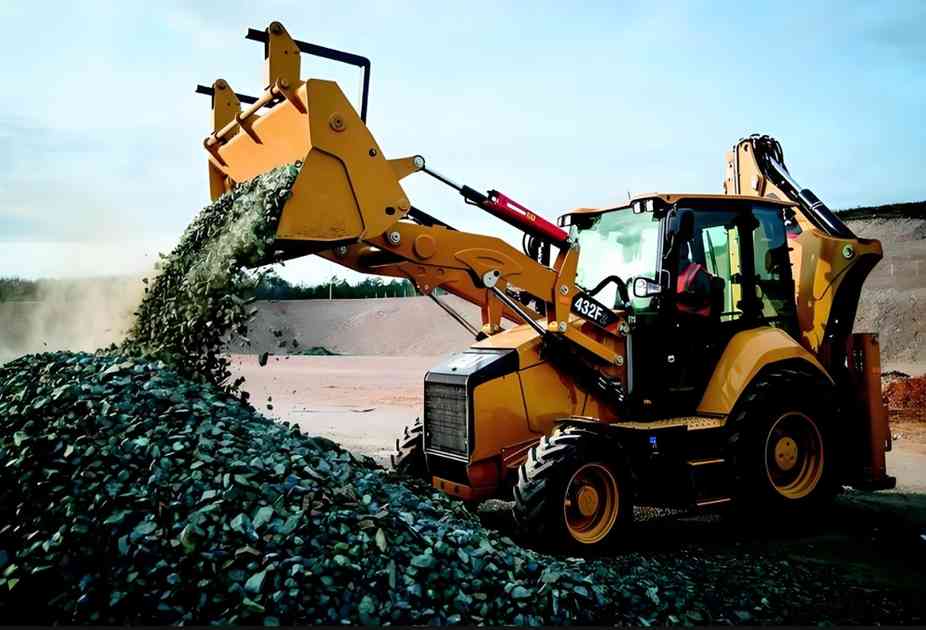 How does the Backhoe Loader Work?