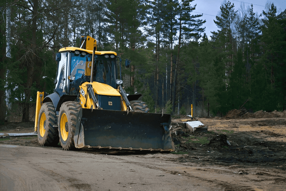 How to operate a backhoe loader with safety tips - MechLink