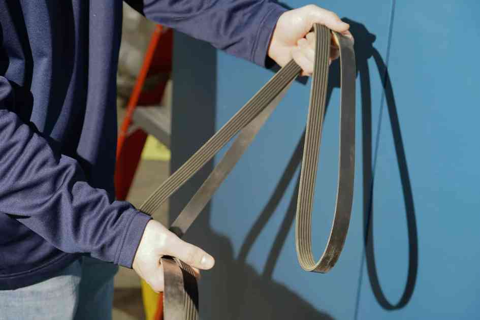 Engine belts for heavy equipment: common types and when to replace them