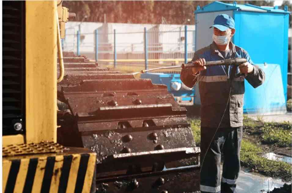How to wash heavy construction equipment ｜ MechLink