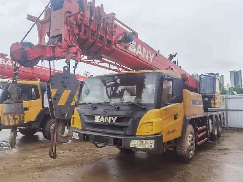 2014 Sany STC250 25t Truck Crane