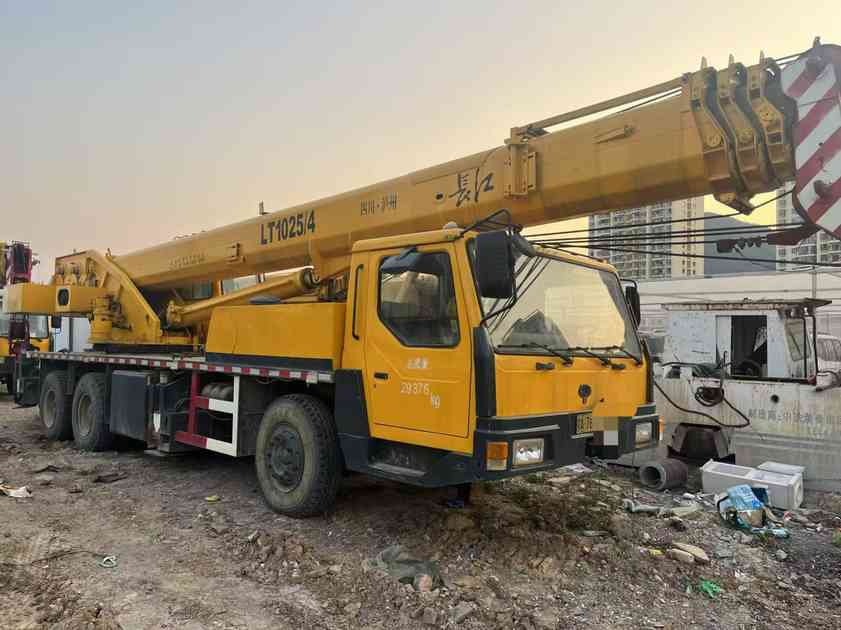 2013 長江 LT1025 25噸 汽車起重機